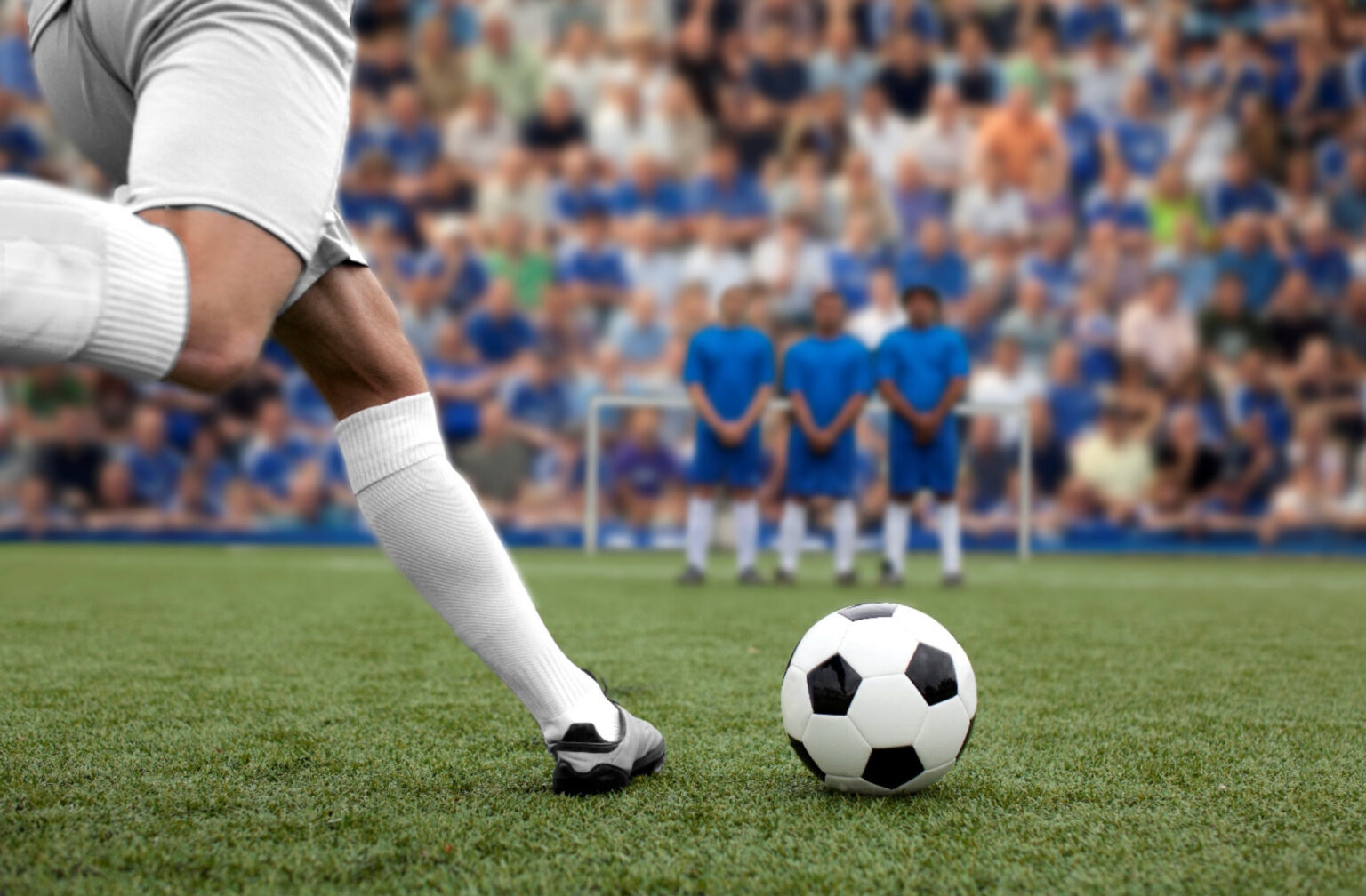 Hamstring Strains in Soccer: Causes, Recovery, and Return-to-Play | VA ...